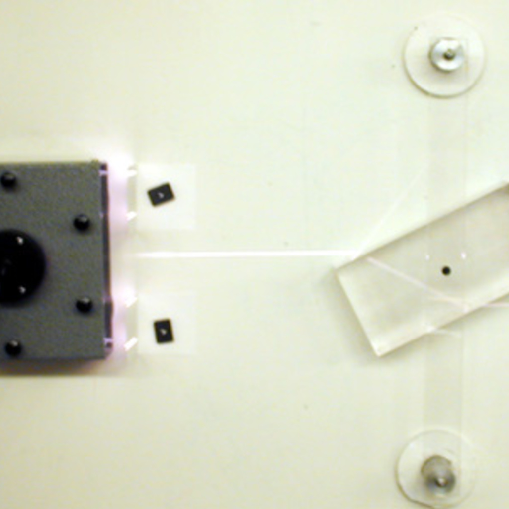 6A42.10 - Blackboard Optics - Refraction Block | Instructional ...